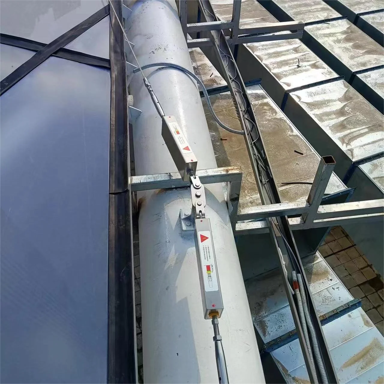 E-ORLL 50m Sheet Metal Roof Horizontal Lifeline System Without Corner ...