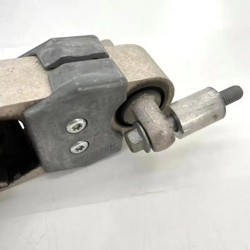 Yiqida Factory Auto Engine System Engine Mounting For Volvo V60/v90/s60 ...