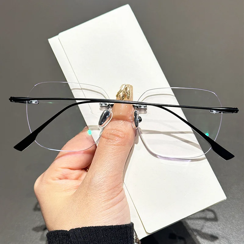 Explosive Ultra-light Rimless Myopia Frames For Men Anti-blue Light ...