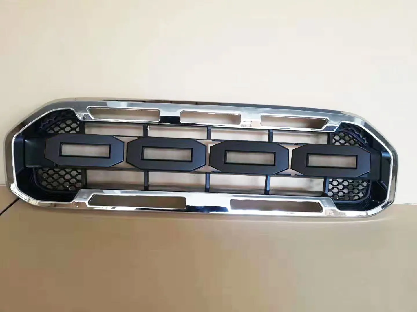 Low Profile Car Front Grille for Ford Ranger Raptor 2020