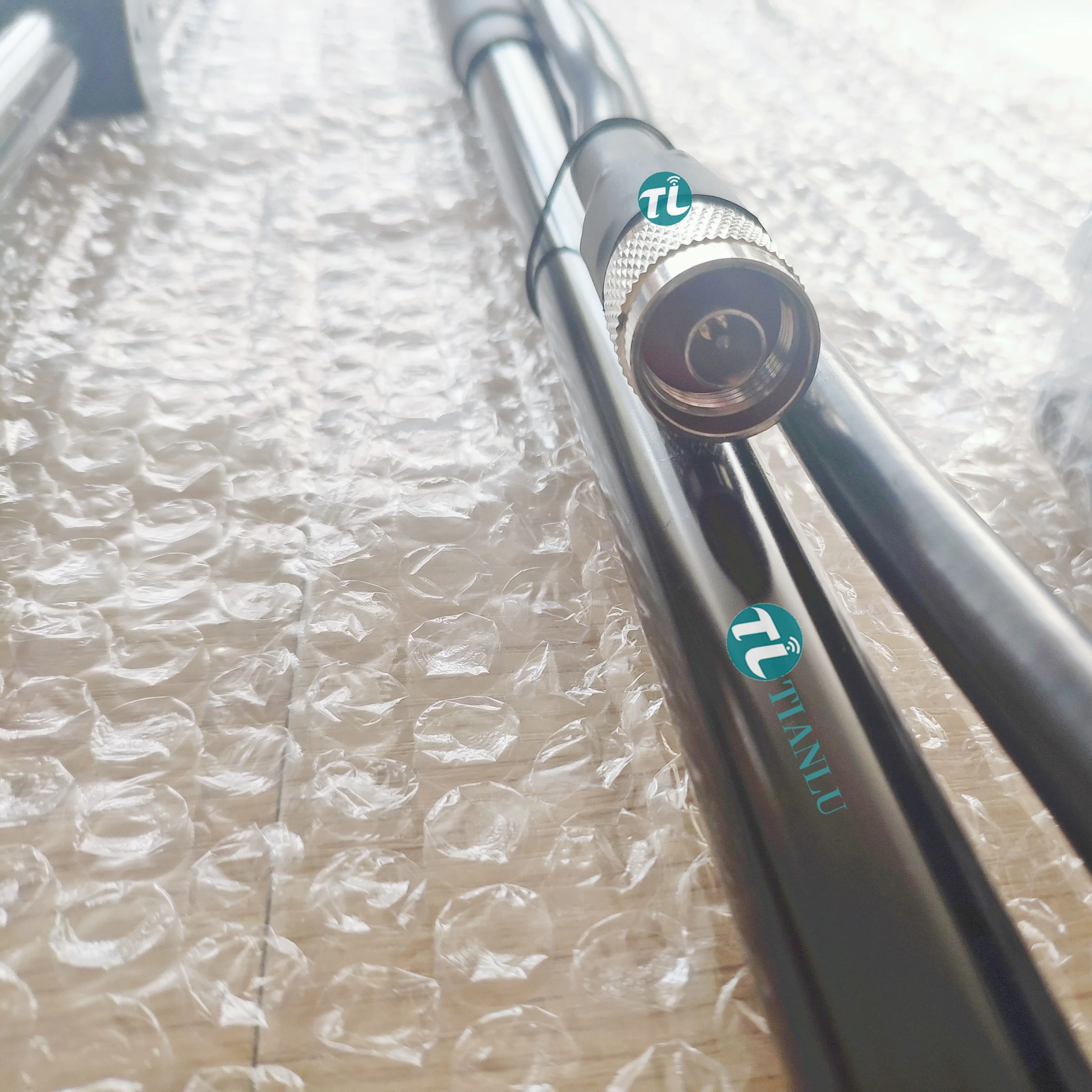 VHF 4 Bay Folded Dipole Antenna - 10dbi Gain Yagi Array