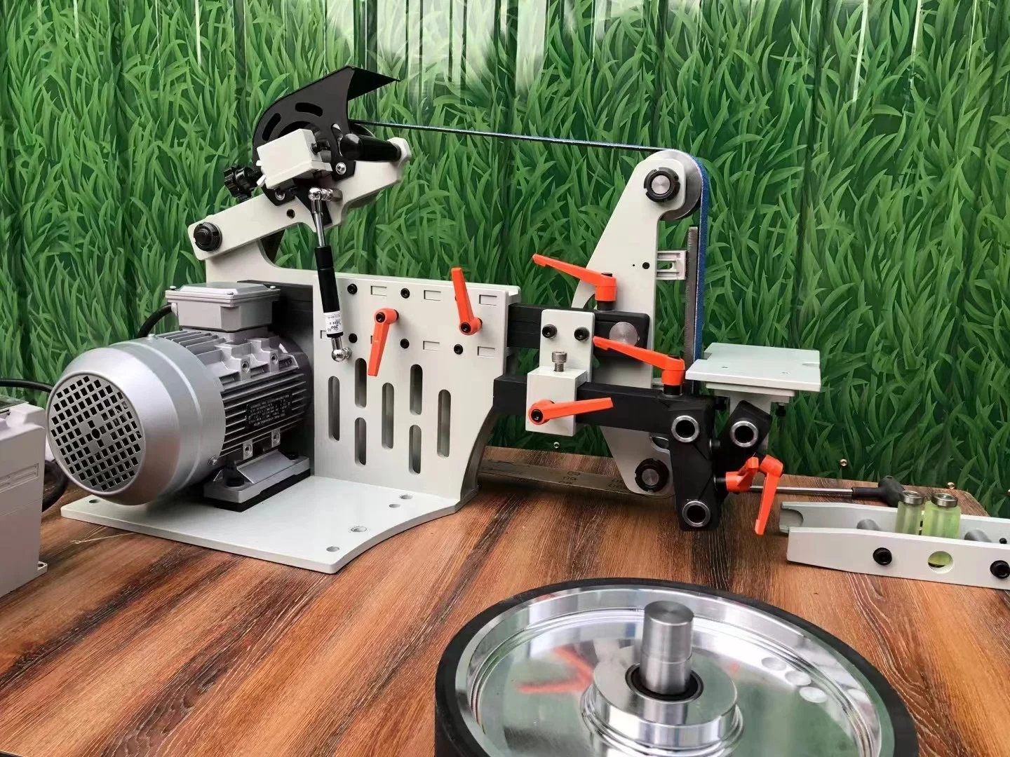 ADV-116-1 2X72 Belt Grinder Sander for Knife Making - Easy Operation ...