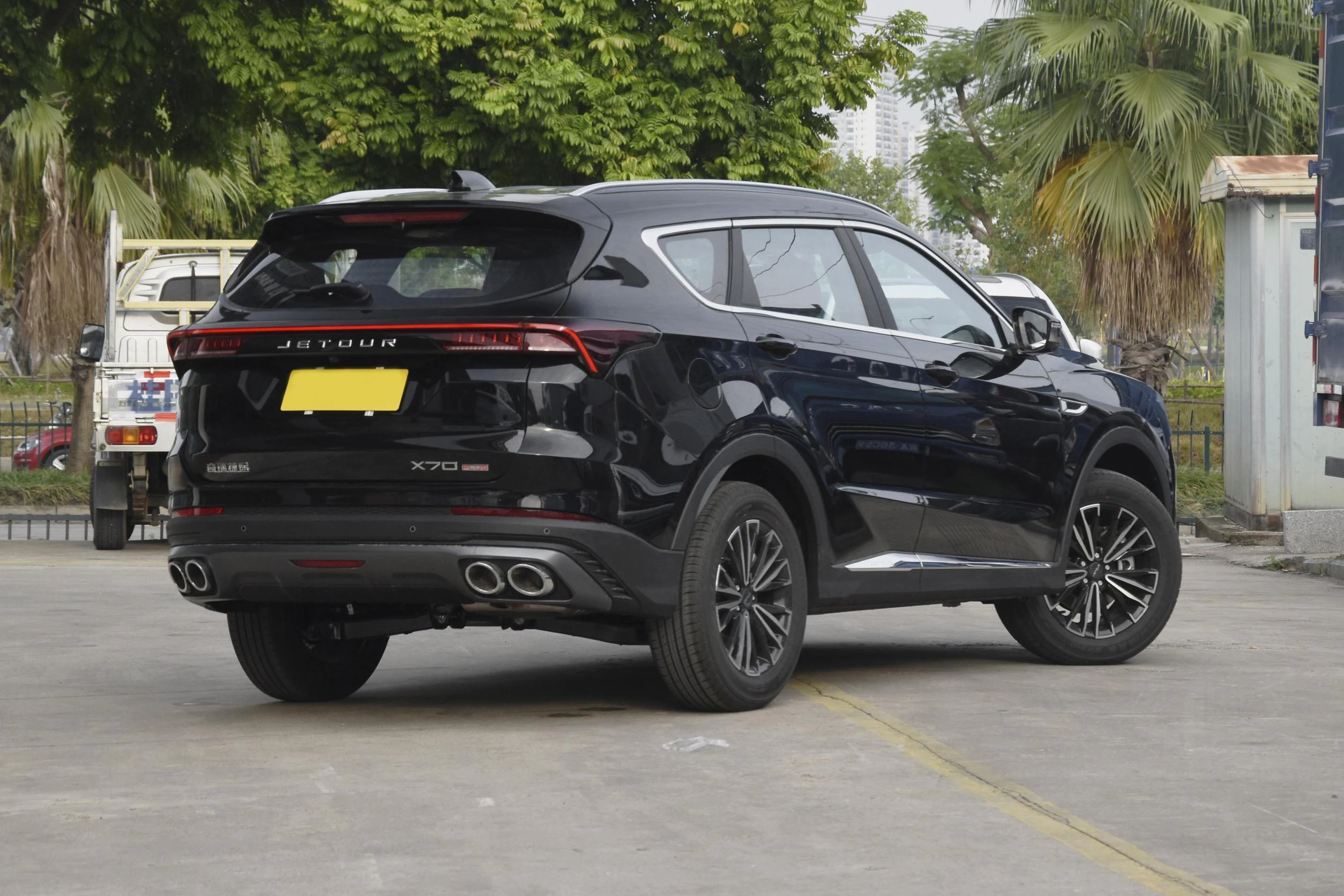 Chery Jetour X70 Plus - 7 Seat SUV with Efficient Gasoline