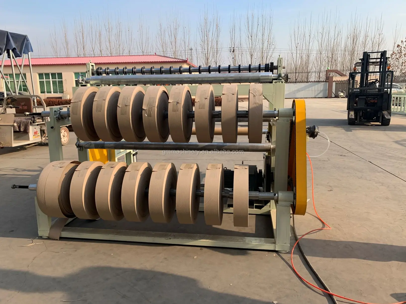 Kraft Paper Roll Slitting Machine - Efficient & Reliable