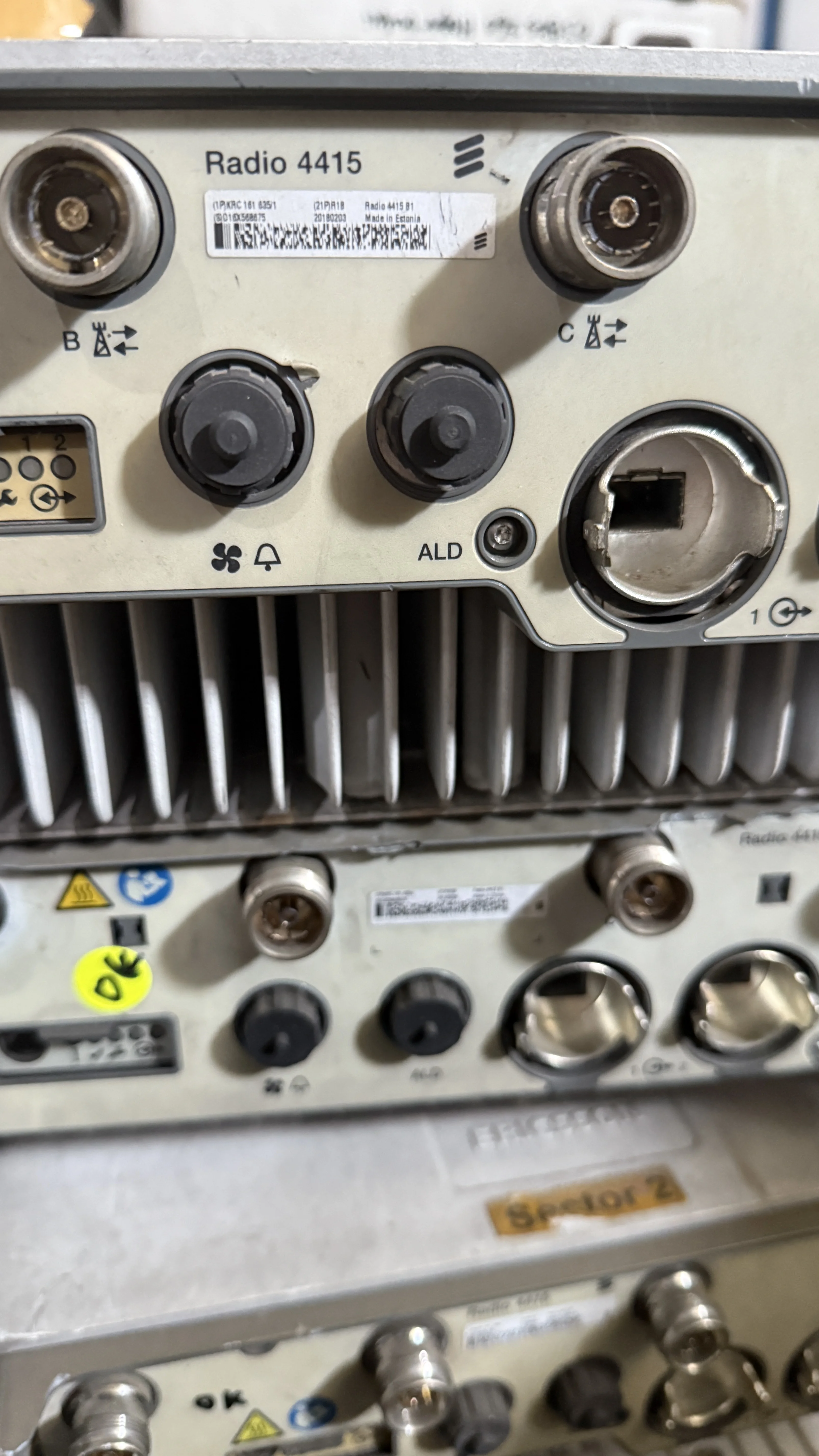 Ericsson Base Station RRU BUU Radio 4415 wireless base station ...