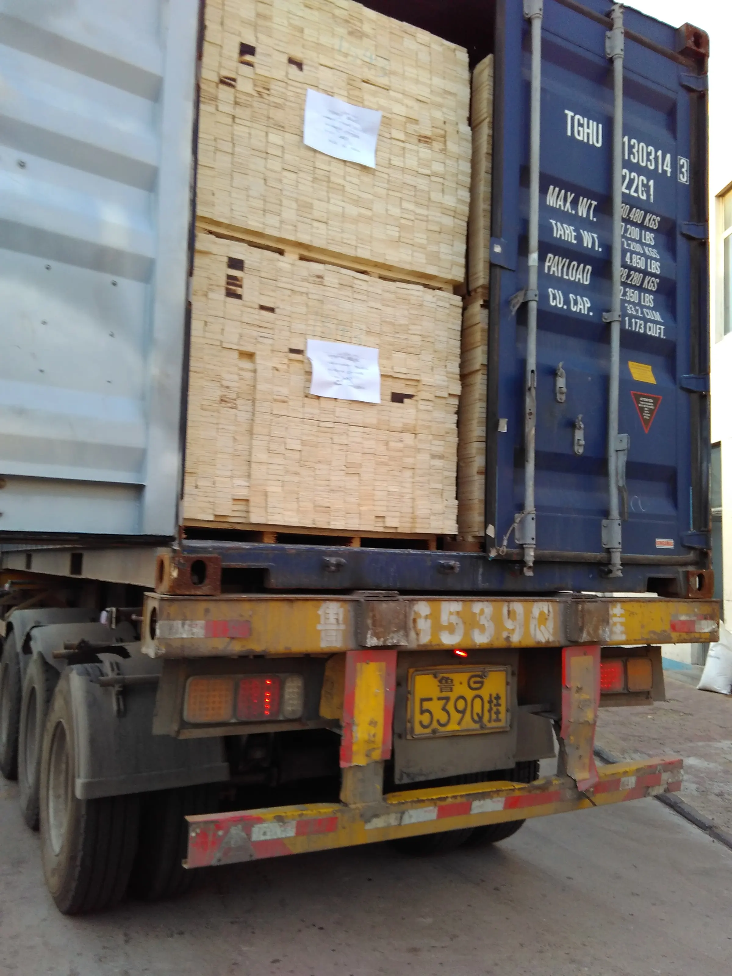 Wooden Pallets Raw Material Laminated Plywood Type Packing Grade Poplar ...