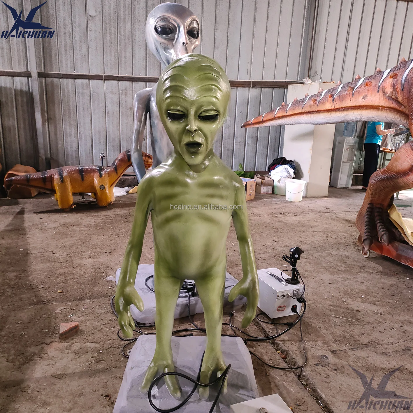 Alibaba.com: Realistic Simulation, Life-Size, Animatronic Alien Statue ...