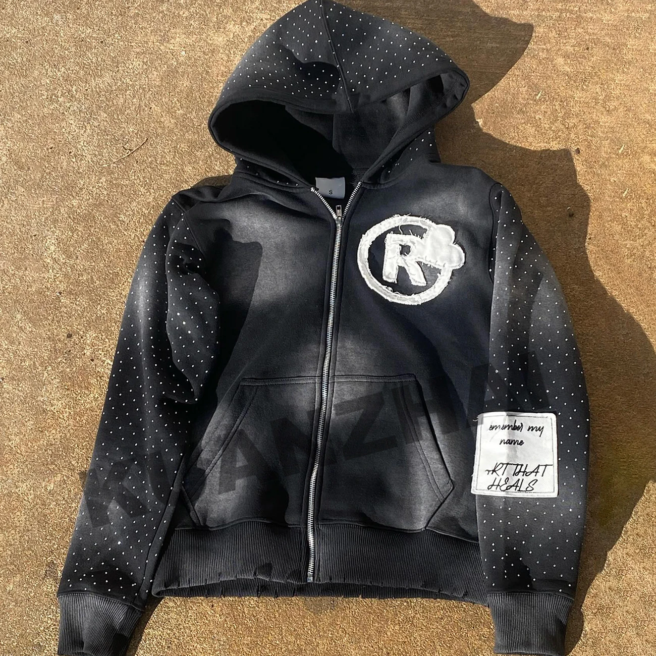 Custom streetwear streetwear distressed embroidery patch mens acid wash ...