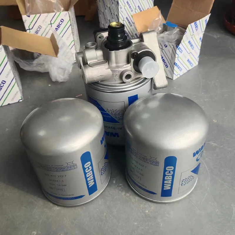 Sinotruk HOWO A7 T7H T5G TX SITRAK C7H China Heavy Duty Truck Spare ...