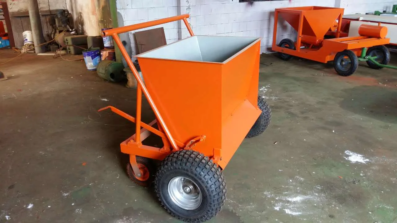 Small Hand Push Type Sand Filling Machine For Sports Lawn Upgraded ...