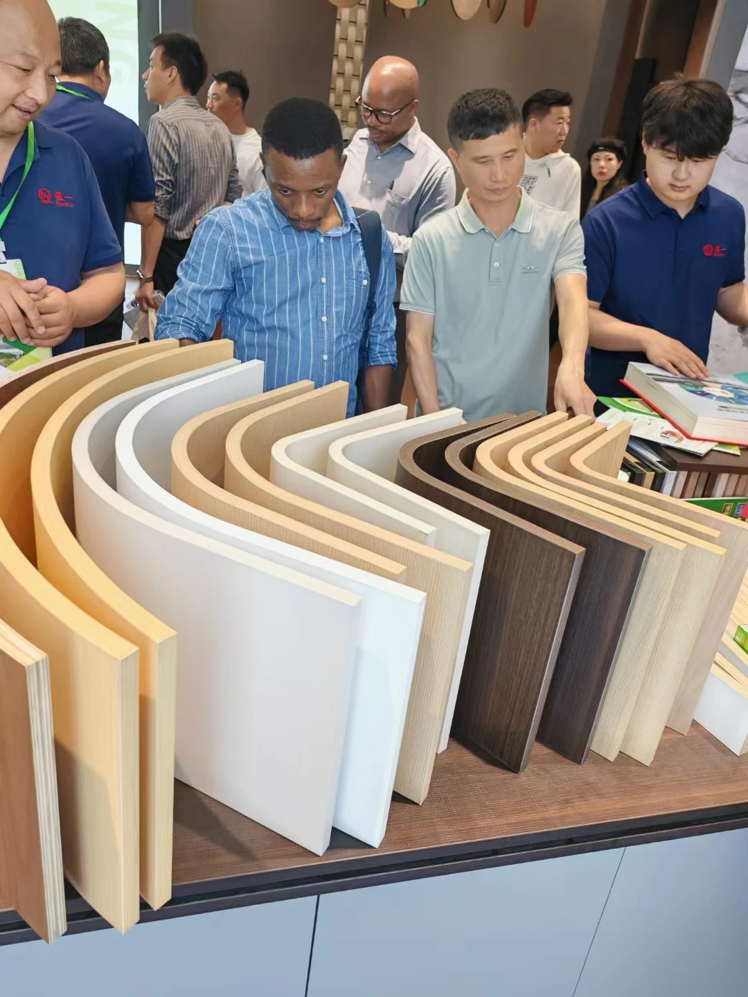 18mm E0 Melamine Laminated Block Board | High Gloss White Veneer Panel ...