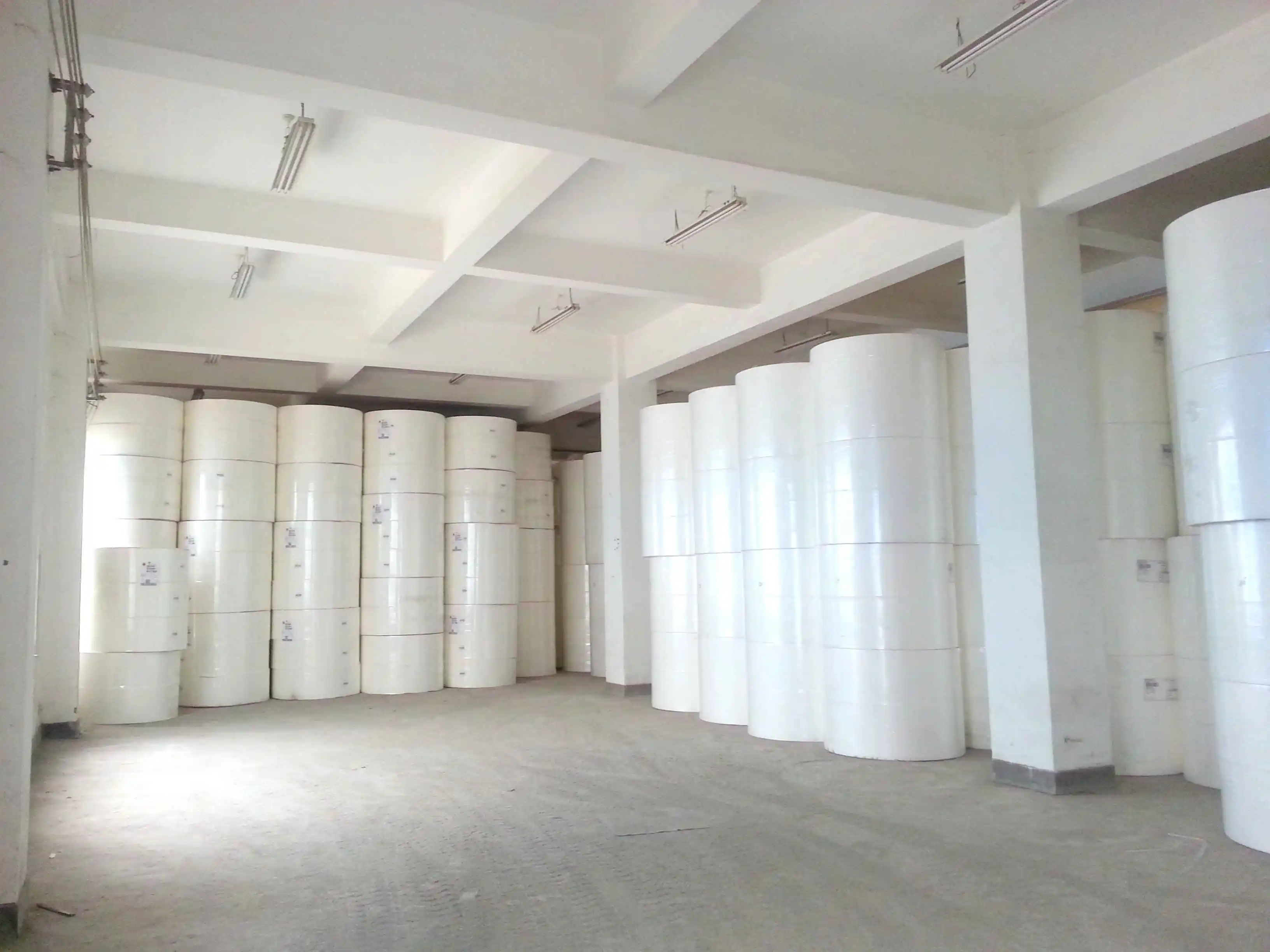 Wholesale Virgin Untreated Fluff Pulp High-quality Production Material ...