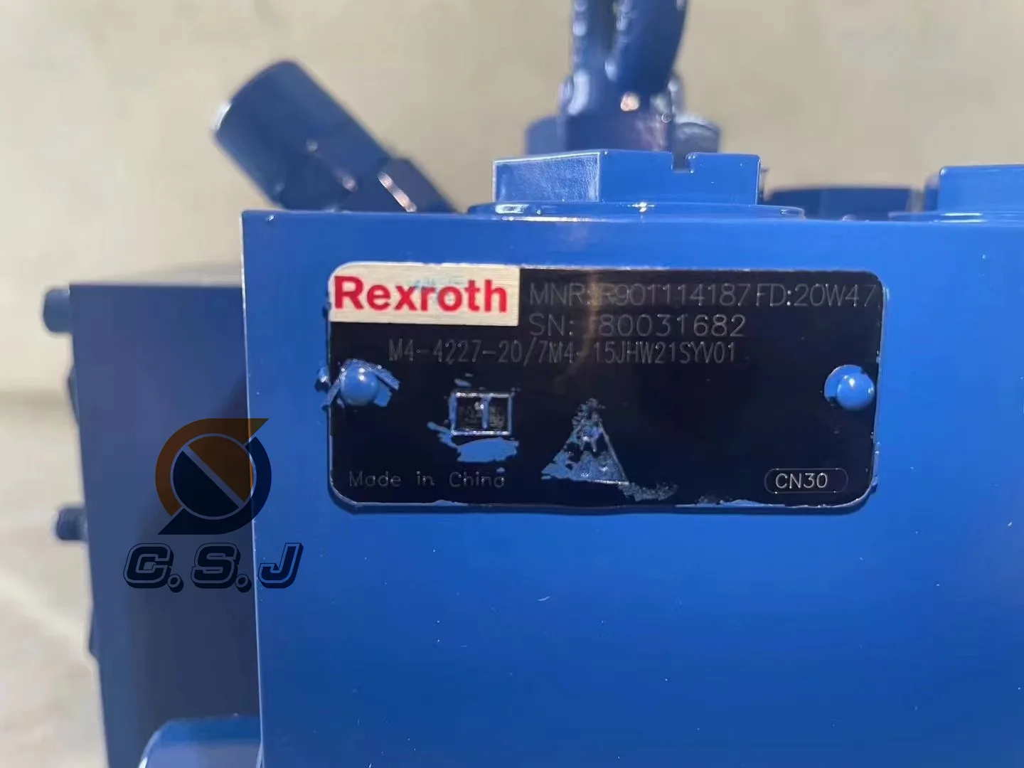 R901114187 M4 Multi-Way Valve - High-Quality Hydraulic Control