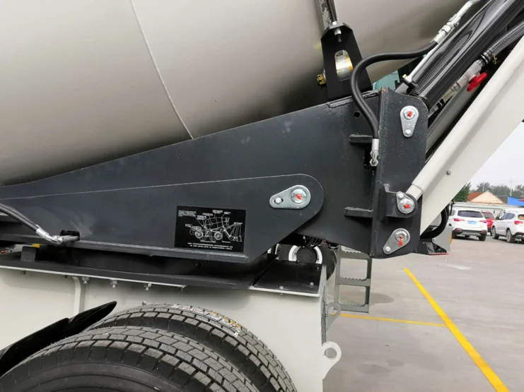 Laigong Self Loading Mobile Mixer Truck Mixer Mini Mixer Concrete ...