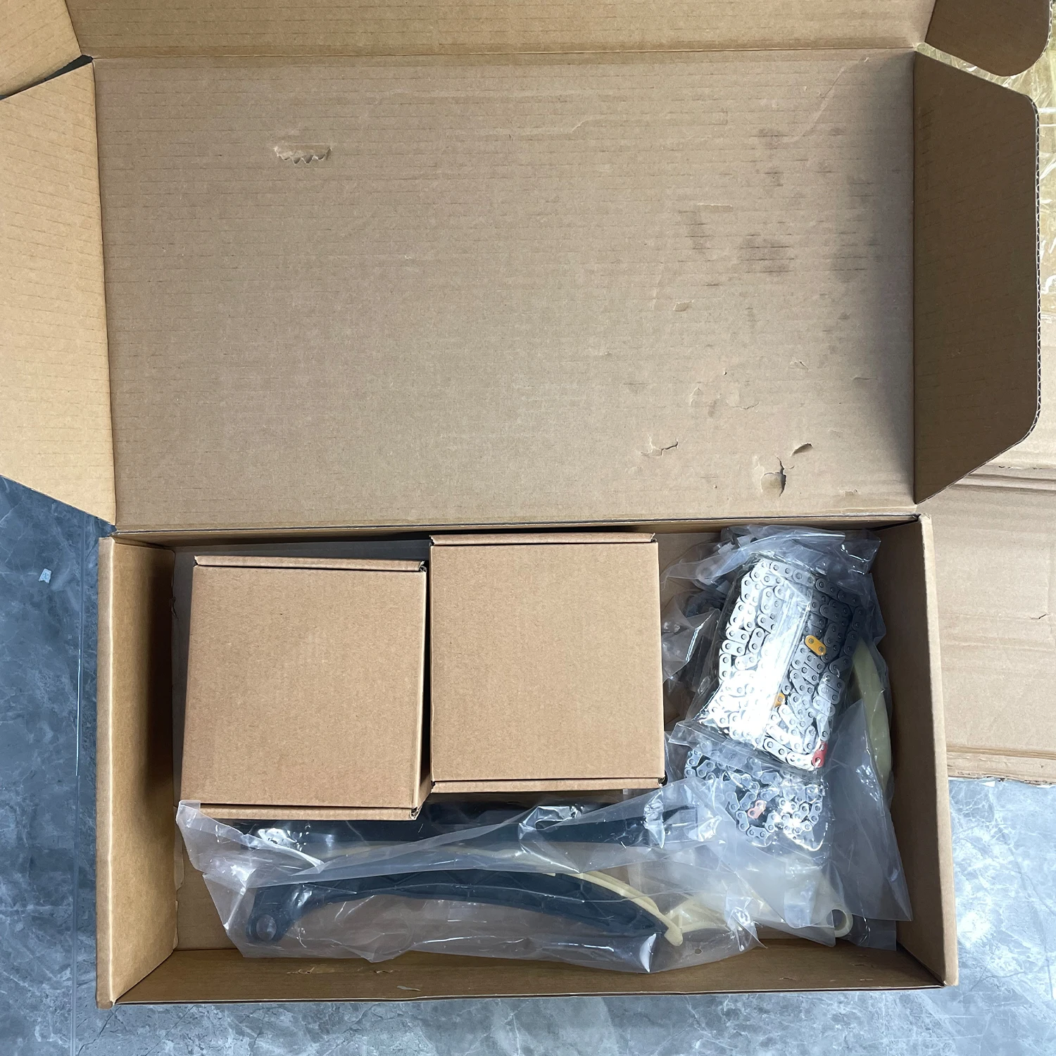Auto Parts Timing Chain Kit 24321-2g111 24322-2g350 23121-2g551 For ...