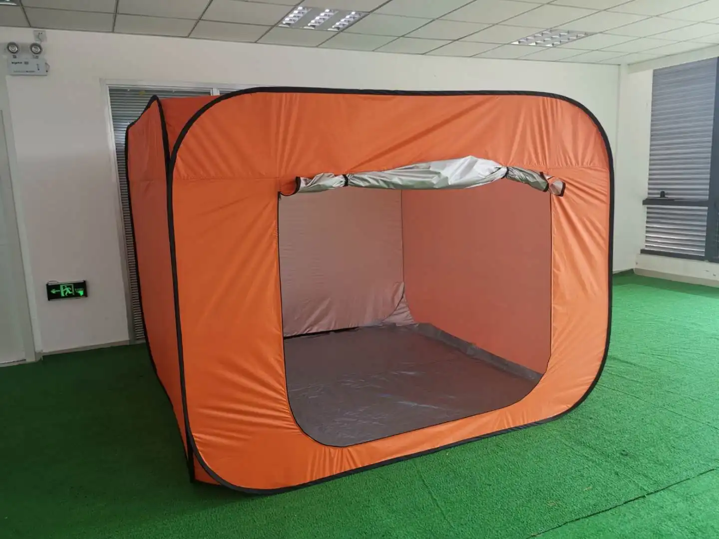 Custom Indoor Modular Emergency Evacuation Tent With Foam Pad Pop-up ...