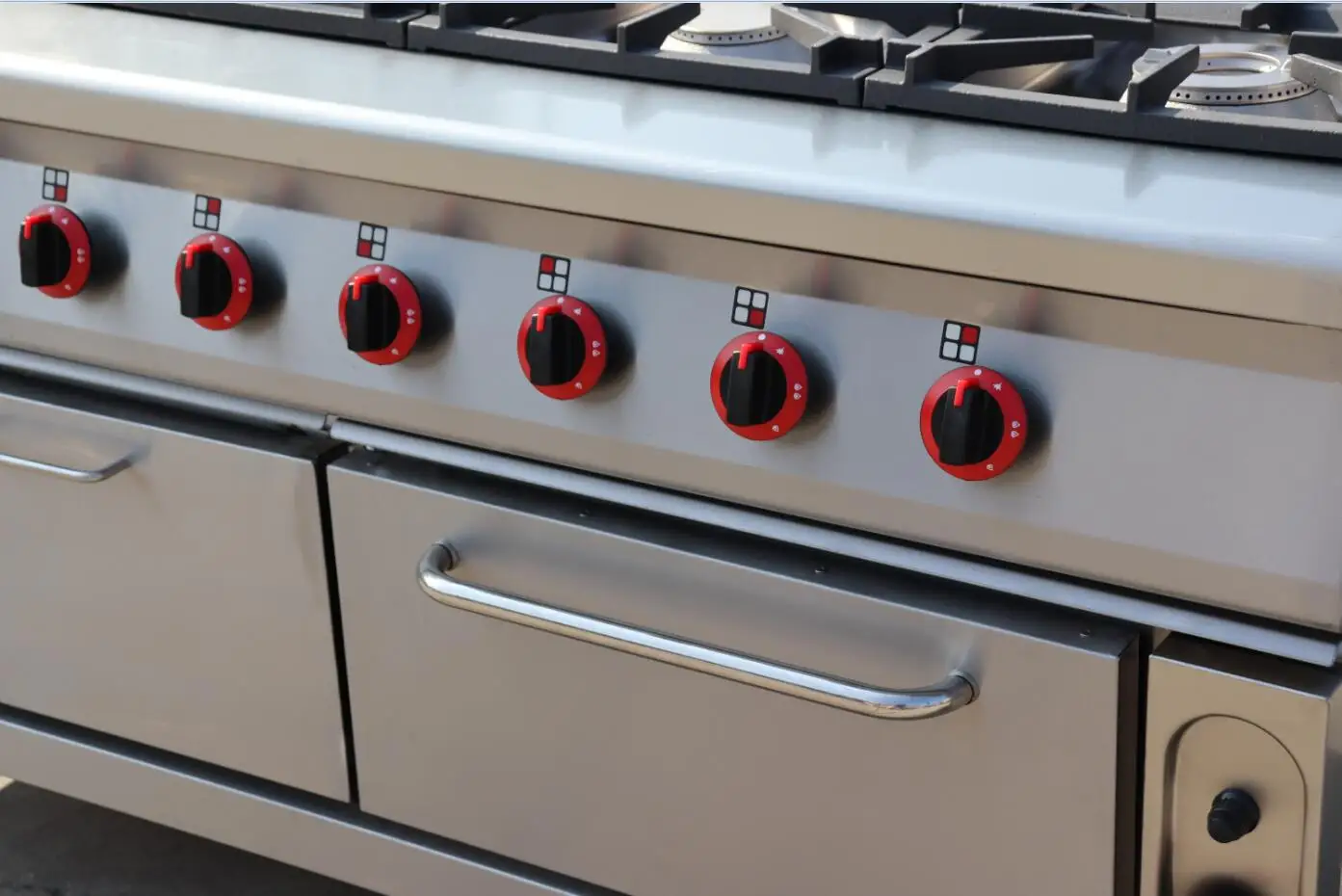 Commercial Kitchen Equipment Gas Range Cooker 8-burner Stove with Gas ...
