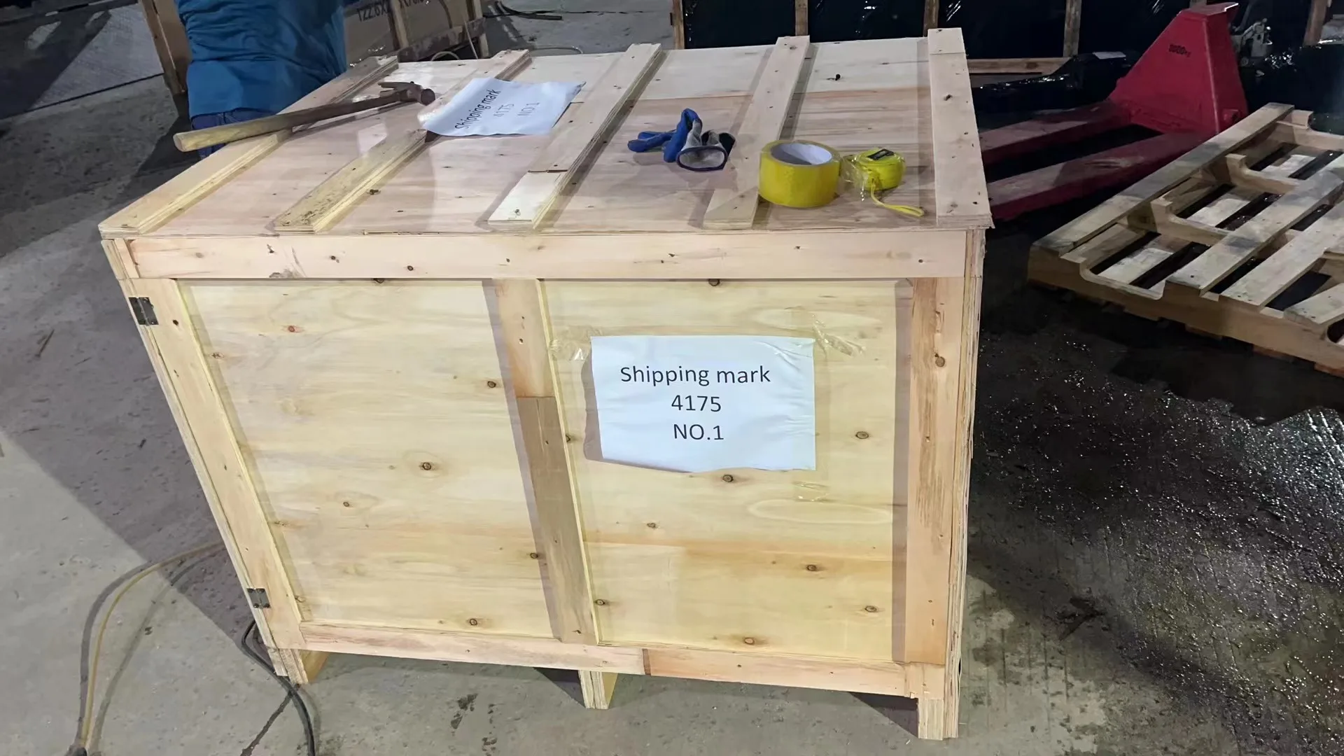 Outdoor Projector Enclosures - Active Cooling & Protection