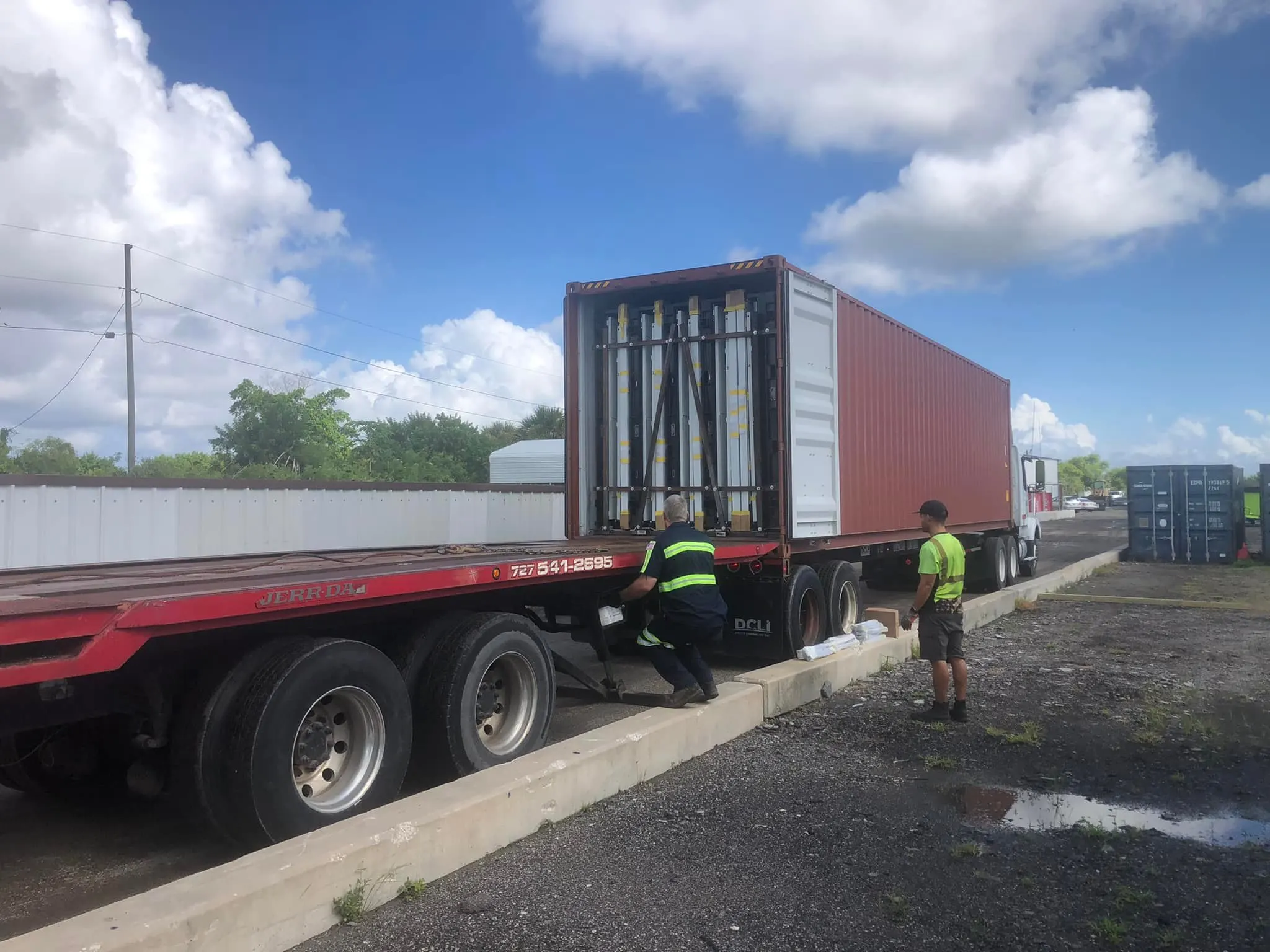 Steel Material Prefab Assemble Mobile Stackable Container