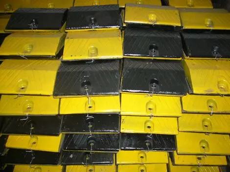Durable Metal Speed Humps - Cheap and Anti-Aged Solutions