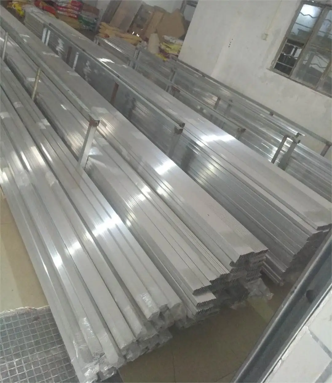 China Decoration Aluminum Profile Flight Case - Durable & Customizable