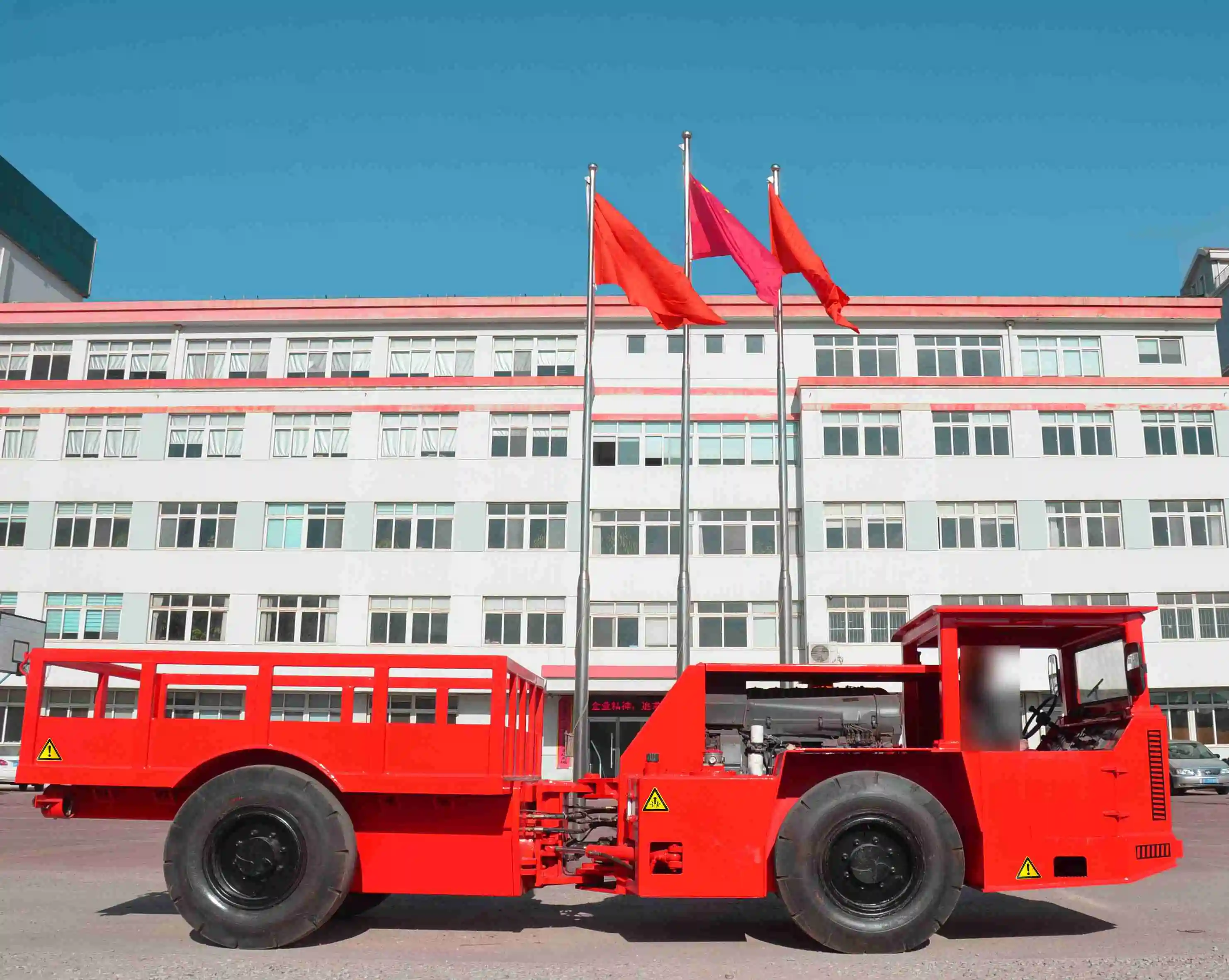 Hot Selling Central Articulated Structure Engineering Transport Vehicle ...