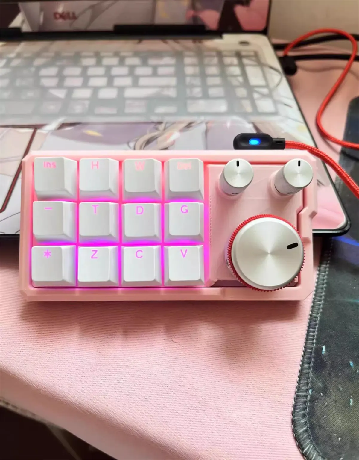 Mini Shortcut Keypad with Mechanical Switches & RGB Backlight