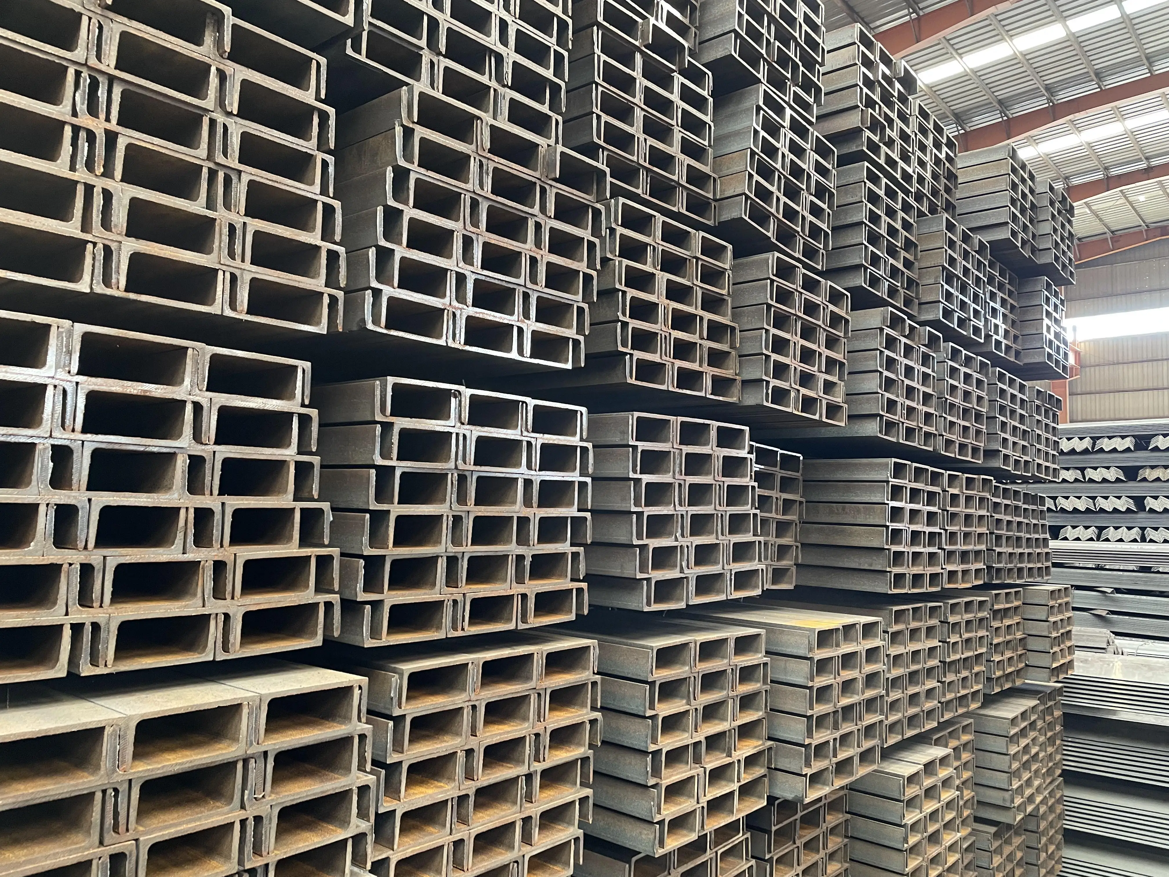U Type Stainless Steel Beam Hot Rolled Steel Channel Beam Steel Sizes ...