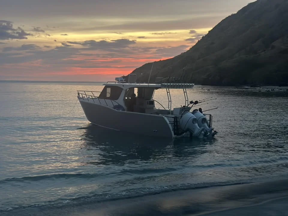2024 Enclosed Cabin Fishing Boat - Night Fishing Speed Boat