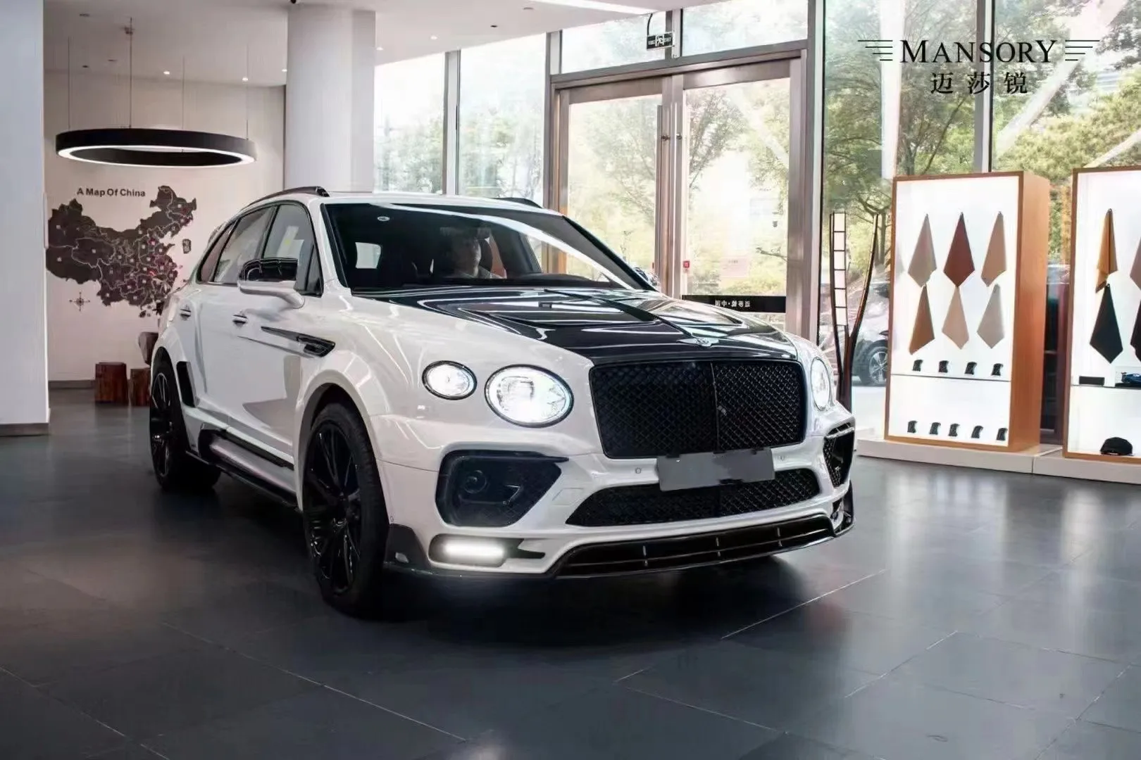 Bentley Bentayga Body Kit - Msy-Style Carbon Fiber Bumpers
