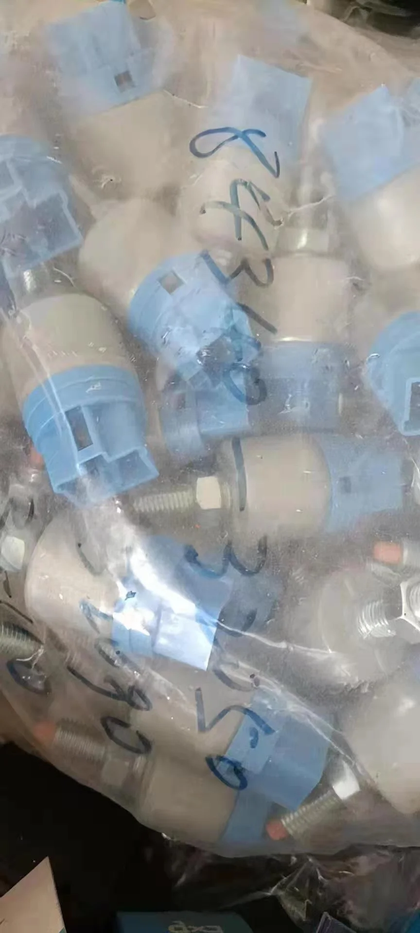 丰田MR2的滑动门刹车灯开关84340-32050 8434032050 84340-32090 84340-42010 84340 ...