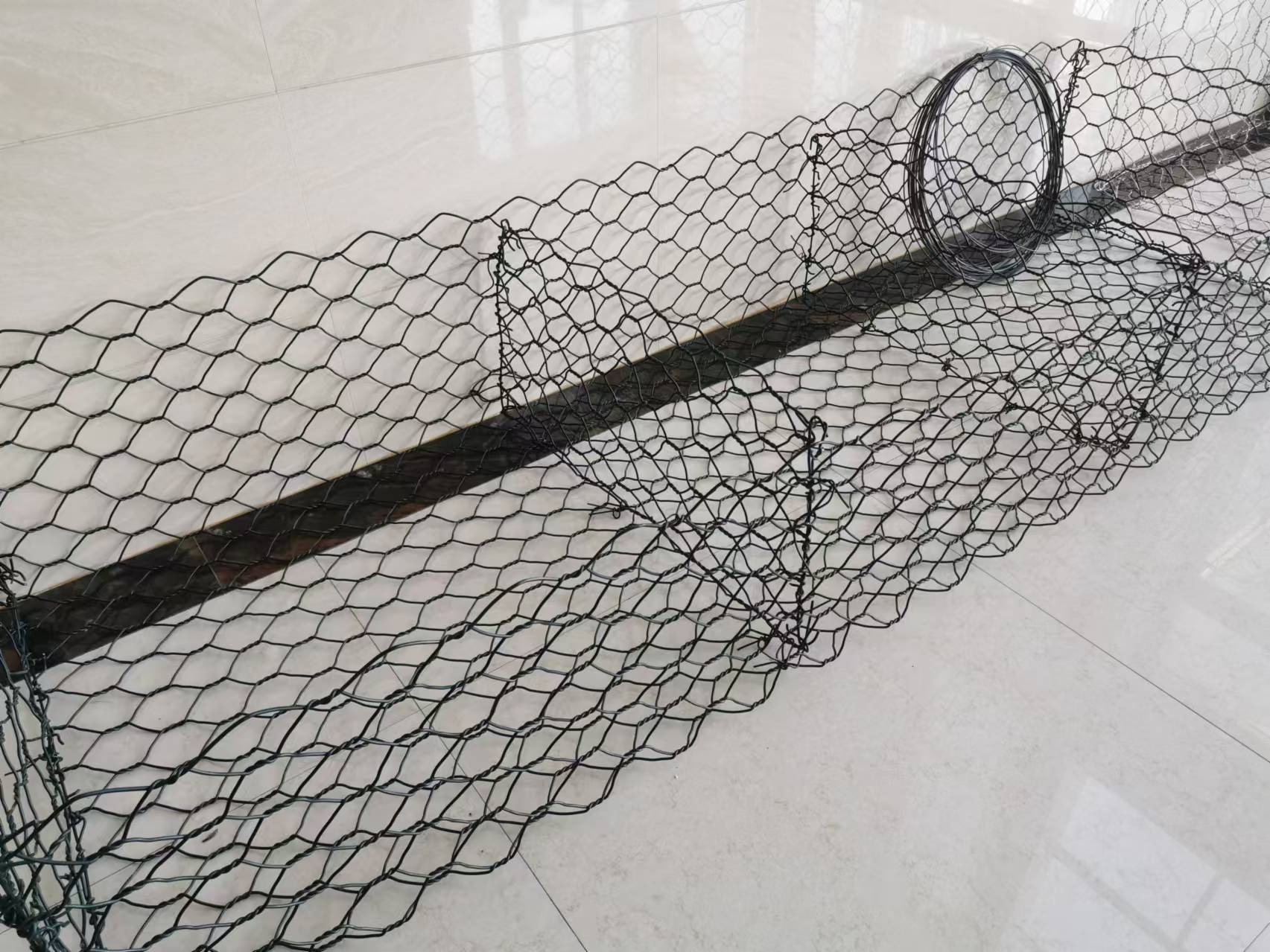 Metal Retaining Wall Wire Mesh Coastal Protection Stone Cage PVC Stone ...