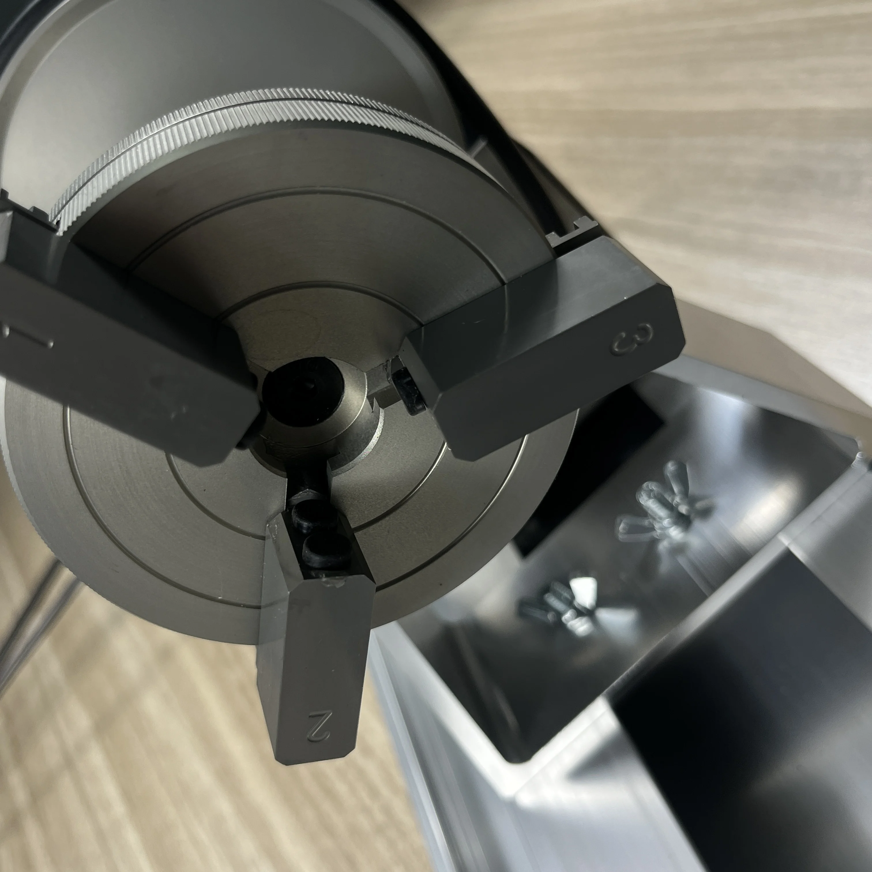 Tomyo All-Metal Chuck - Rod Dryer Machine for Fishing Repair