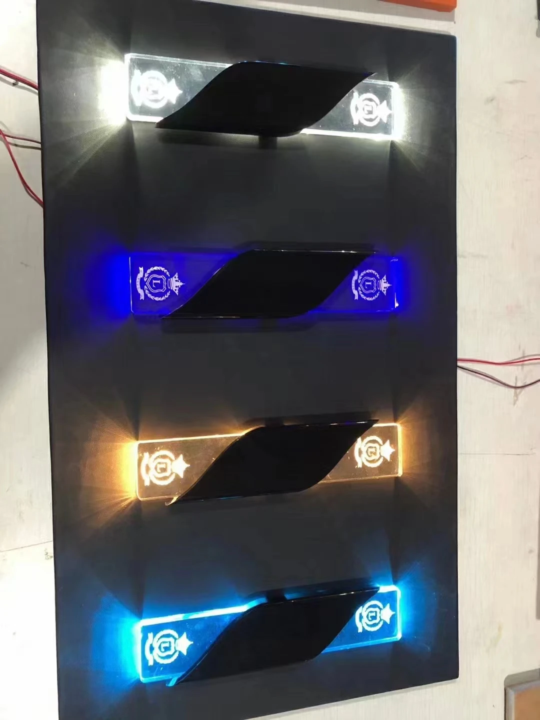 Car Colorful Wall Lights Pillar Light for Luxury Van Modification V250 ...