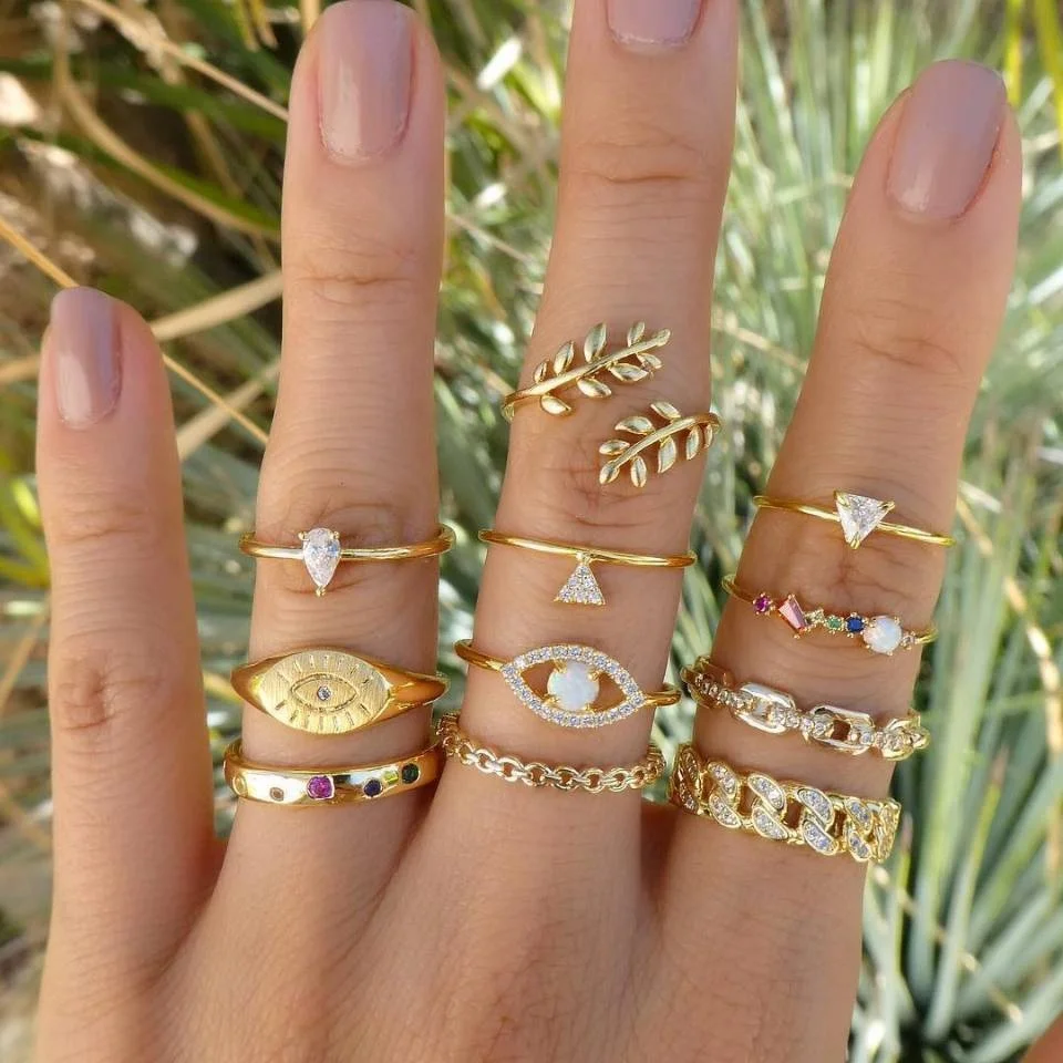 Luxxly jewelry shipping store
