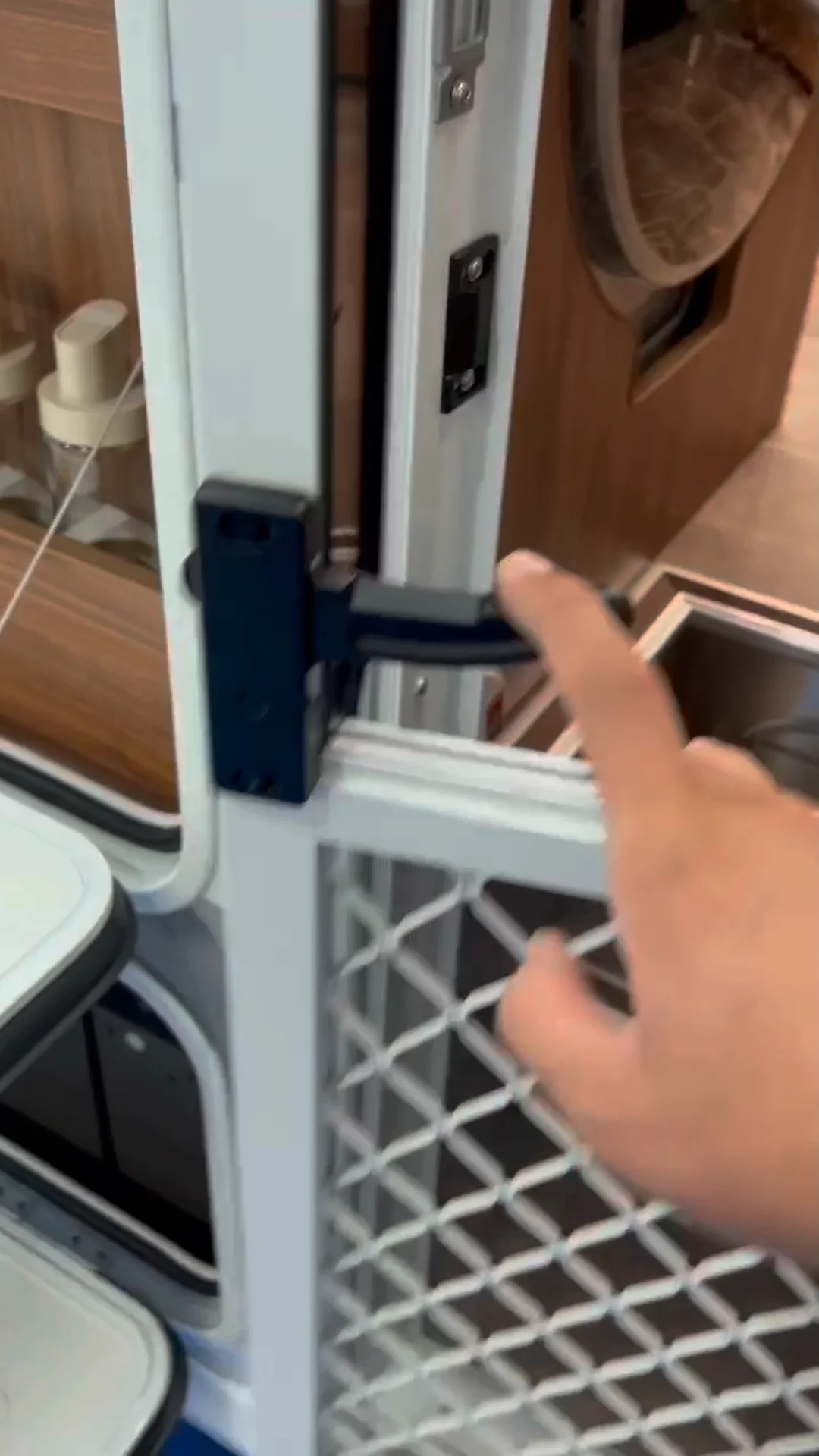 Black Rv Camper Accessories Door Handle Aluminium Alloy Right Or Left ...