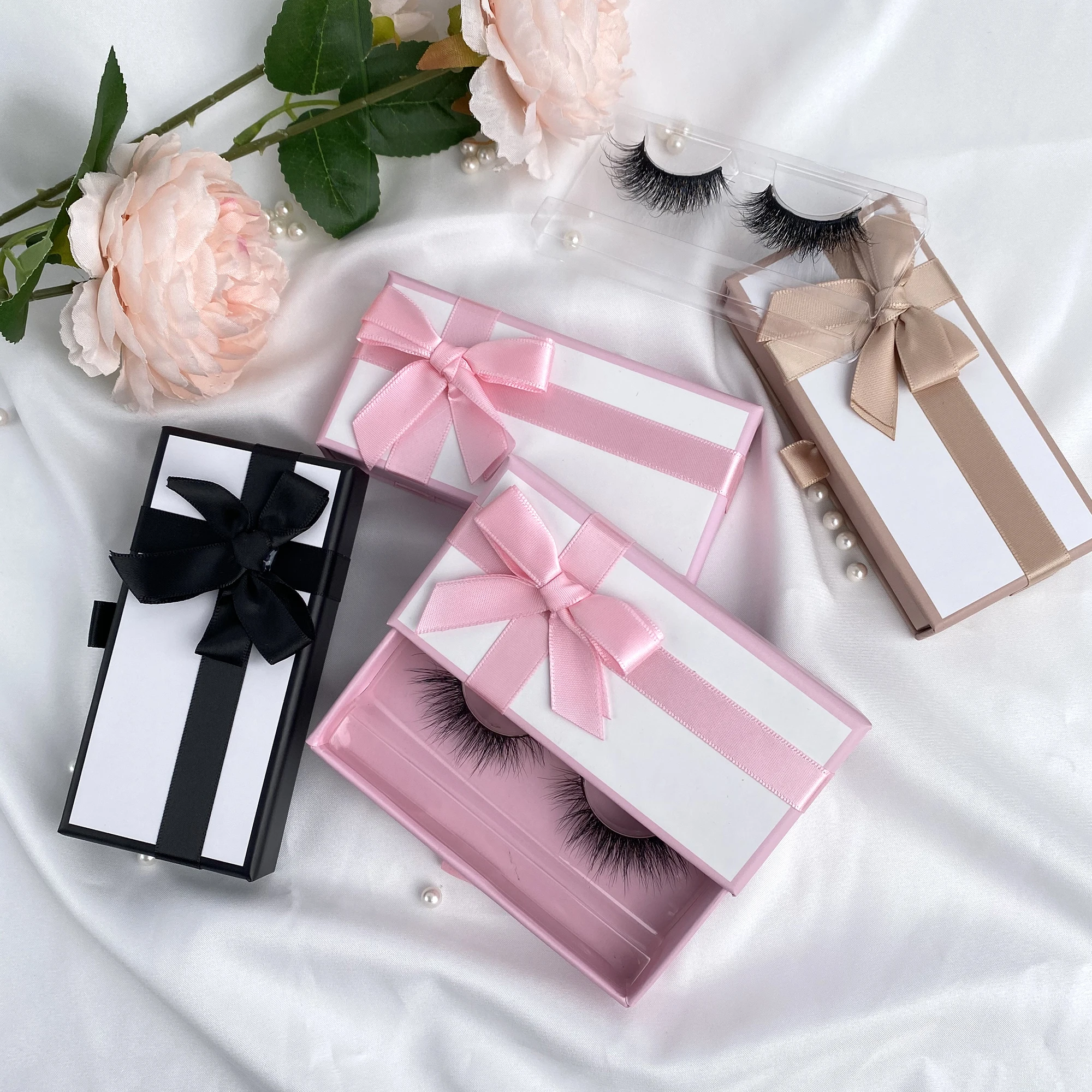 Luxury Bling Rhinestone Eyelash Packaging Box - Custom Logo