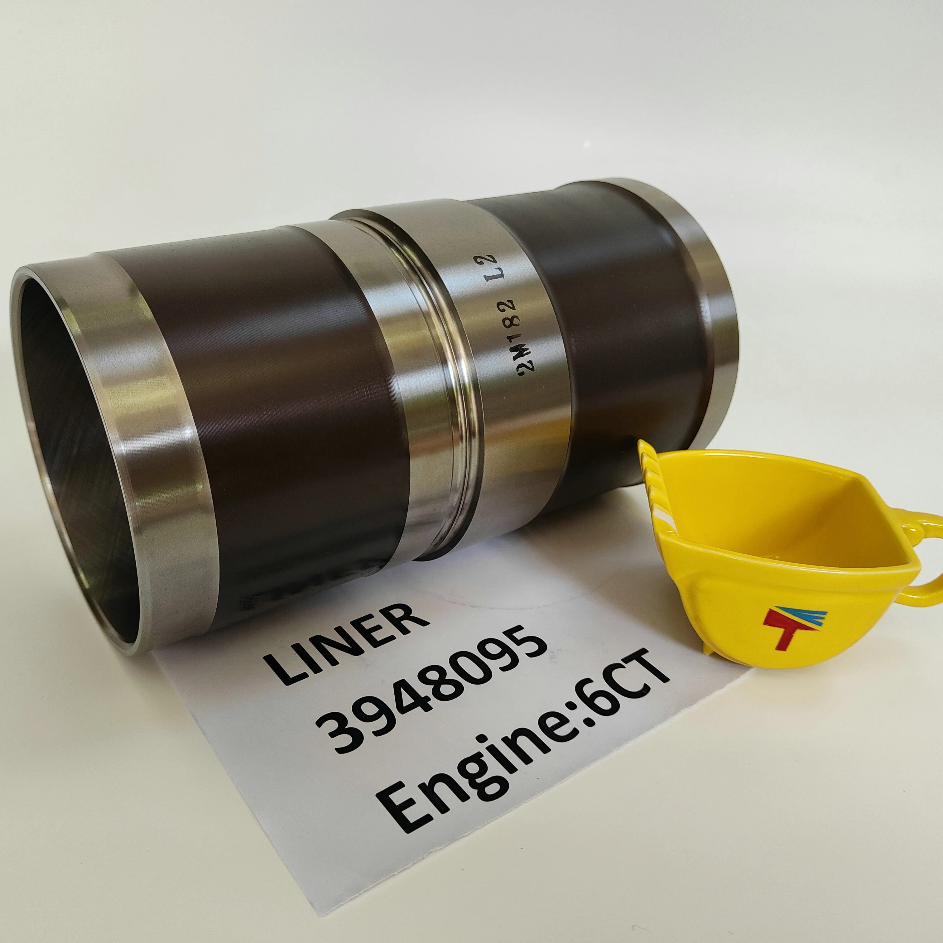 Diesel Engine Cylinder Liner 3948095 For Excavator Pc300-7-8 Wheel ...