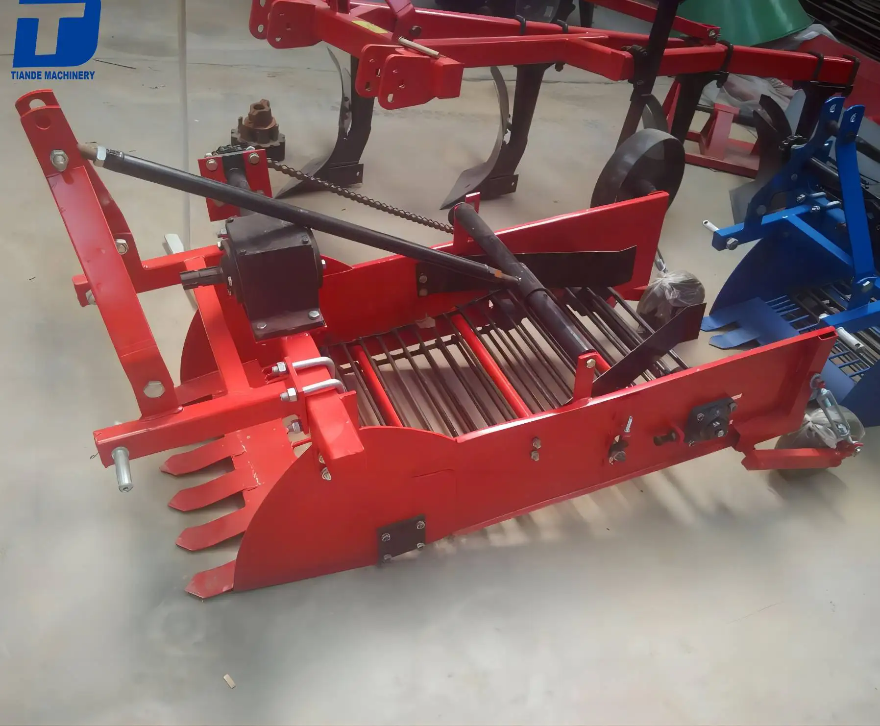 Agriculture Ginger Potato Harvester Digger Machine Harvesting Machine ...