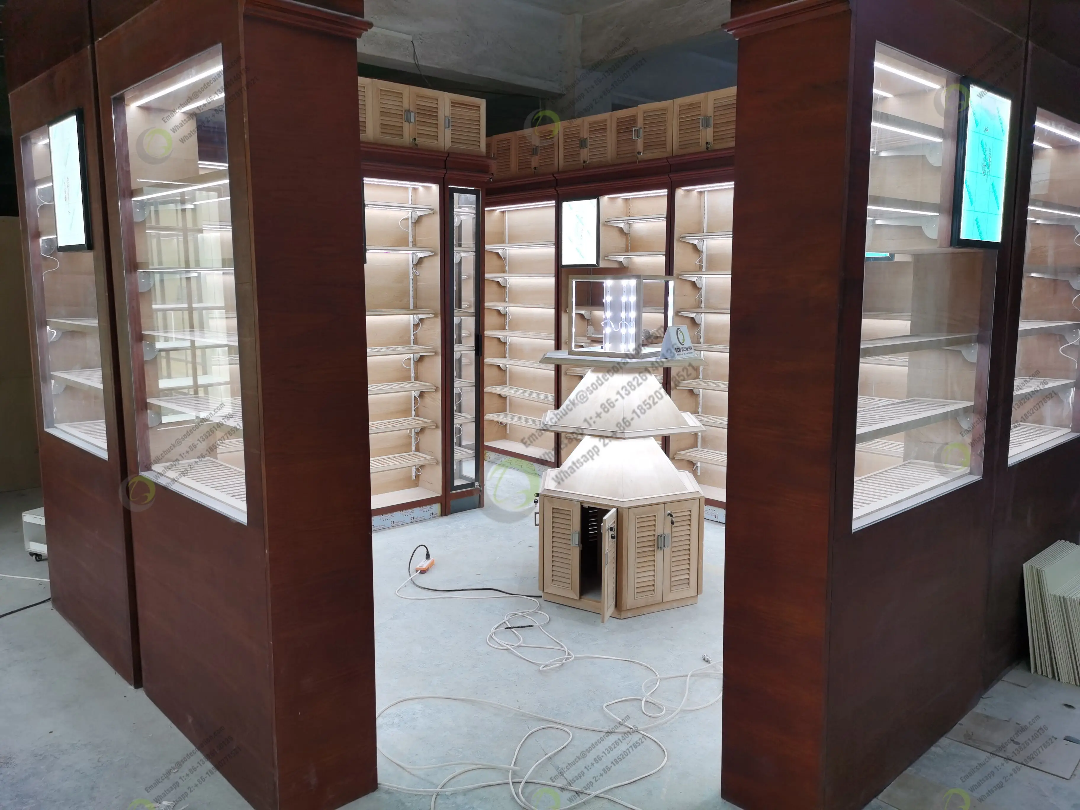 Custom Wooden Shelves Glass Double Door Cigar Humidor Cabinet Cigar ...