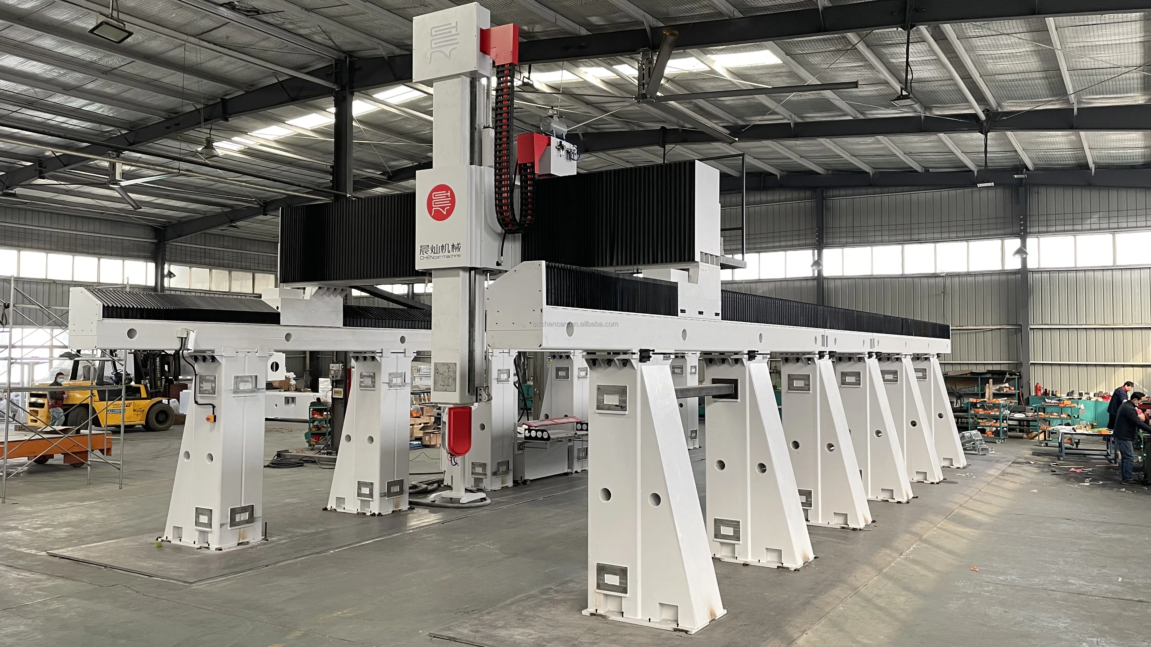 Large CNC 5 Axis Machine for Foam Boat Building Milling Fiberglass