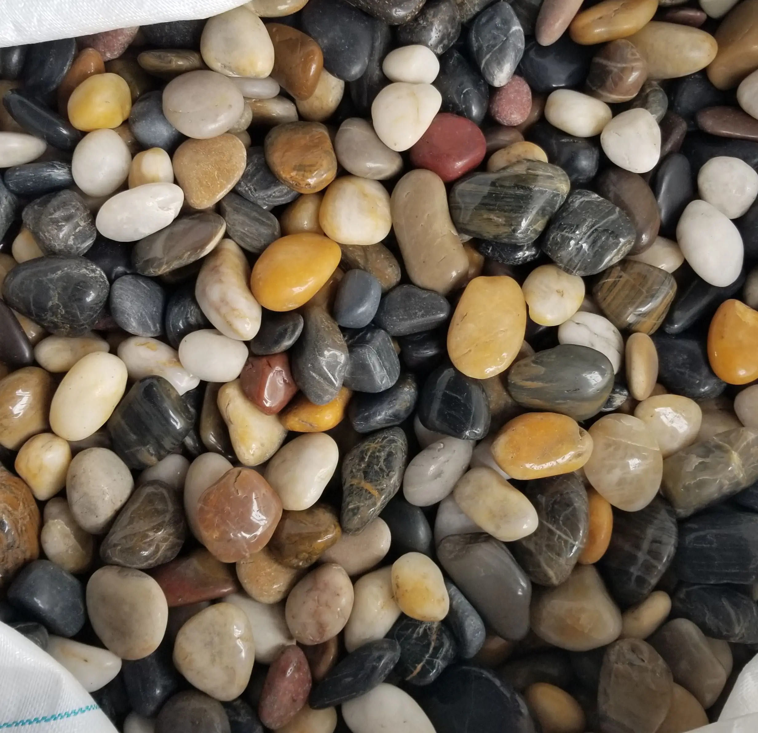 well selected natural river pebbles wall cladding polished pebbles ...