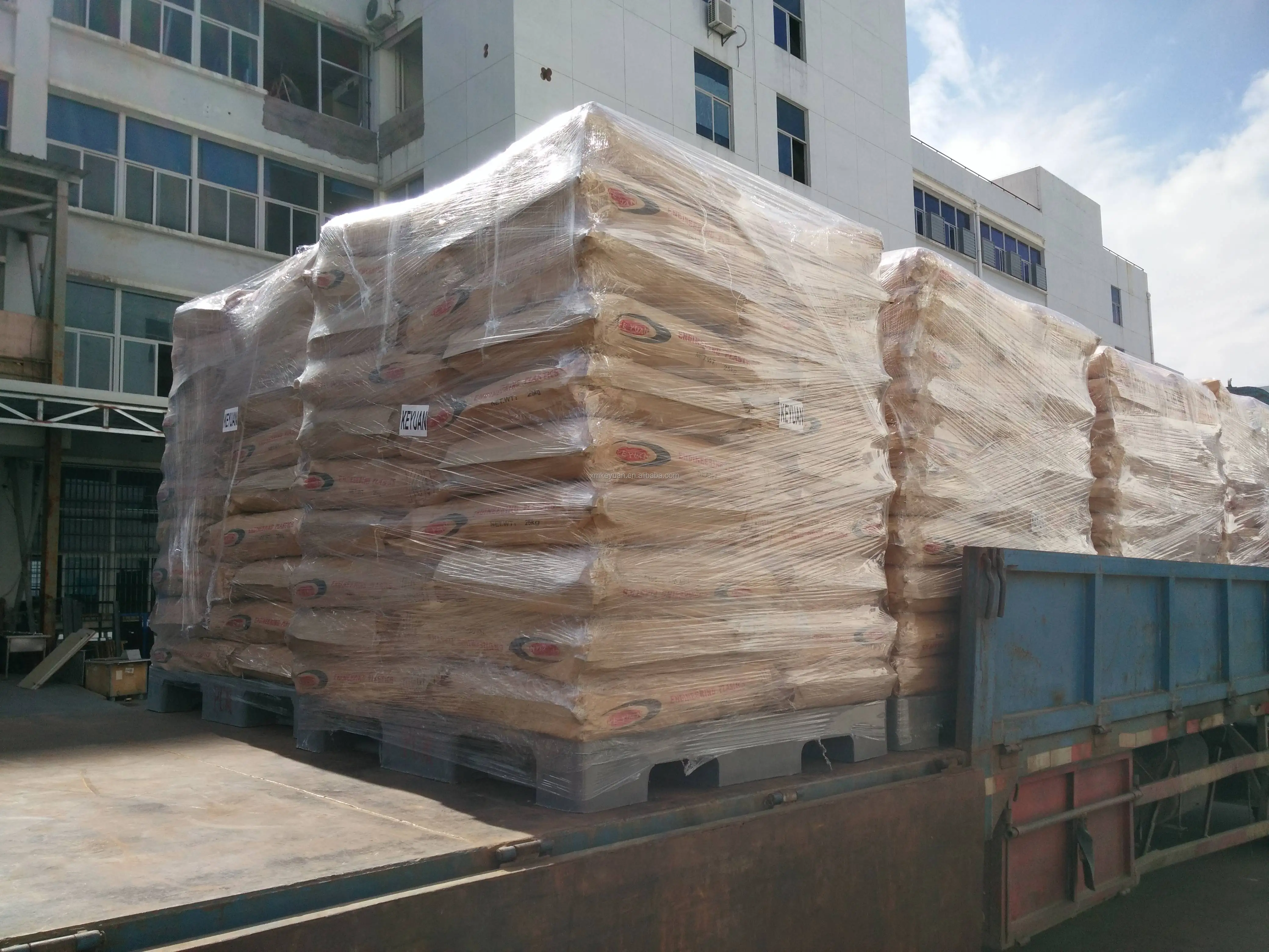 PBT Gf15 % ราคาพลาสติกต่อกิโลกรัมเม็ด Polybutylene Terephthalate ...