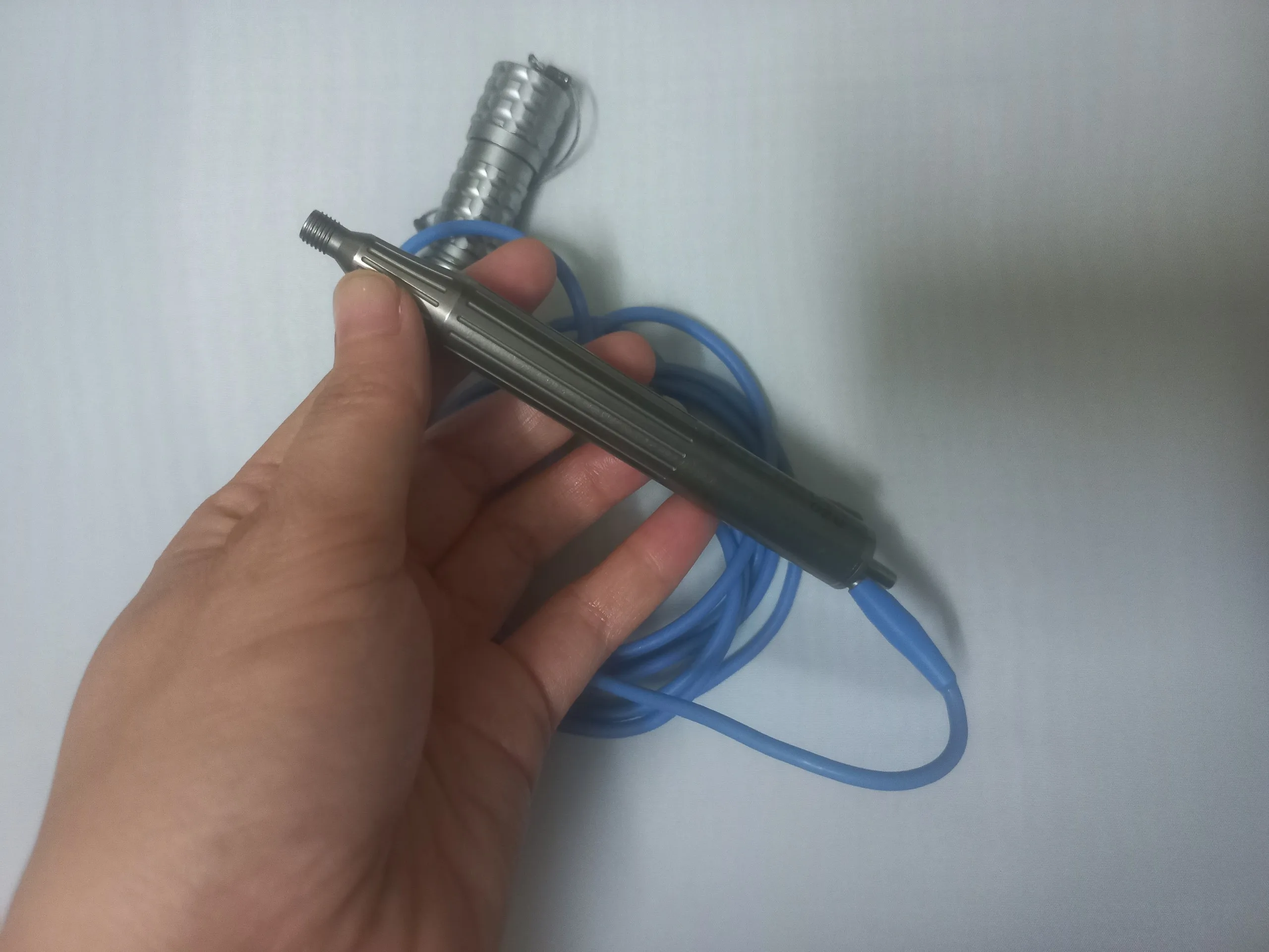 Alcon Laboratories Inc 8065750469 Infiniti Ozil Handpiece - Cutting Loop