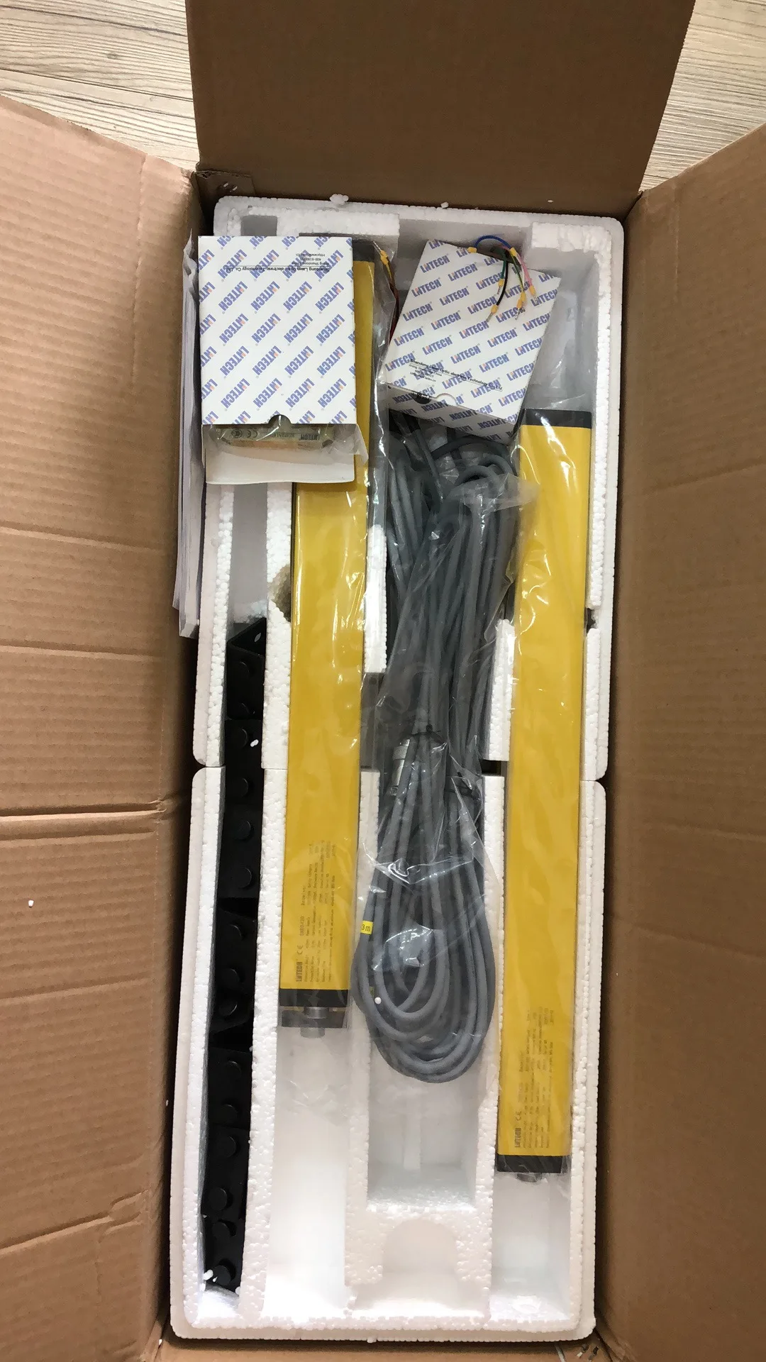 Lntech光电传感器、安全光障传感器、手指保护 - Buy 光学传感器,红外传感器,挡光板 Product on Alibaba.com