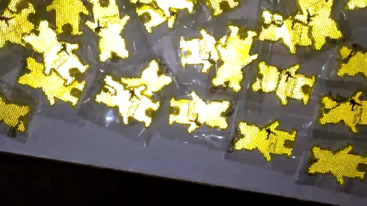 Dongguan Manufacturer Factory Custom Animal Shape Reflective Soft Pvc ...