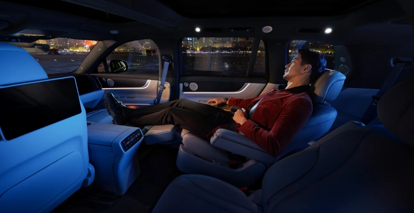 SERES Aito M9 2024 Luxury EVR SUV - 6 Seater, 4WD, Fast Charging, 301 ...