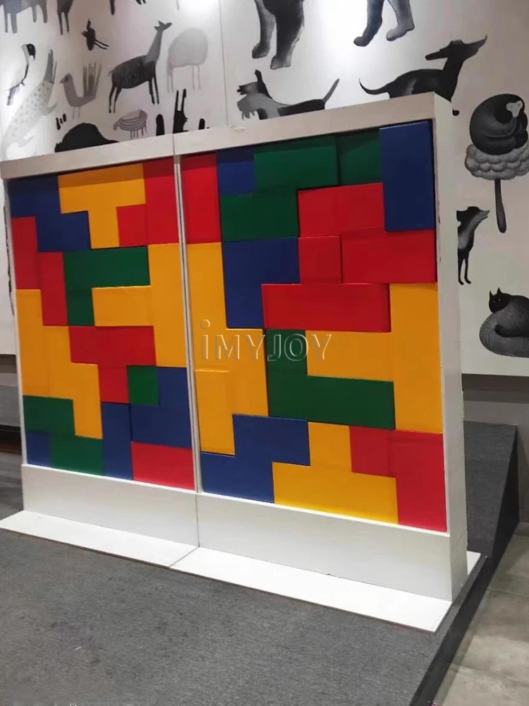 Entertainment Outdoor Indoor Multiplayer Interactive Activity