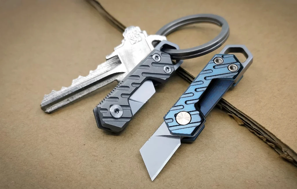 Aus-8 Stainless Steel Sharp Blade Gr5 Titanium Handle EDC Mini Knife