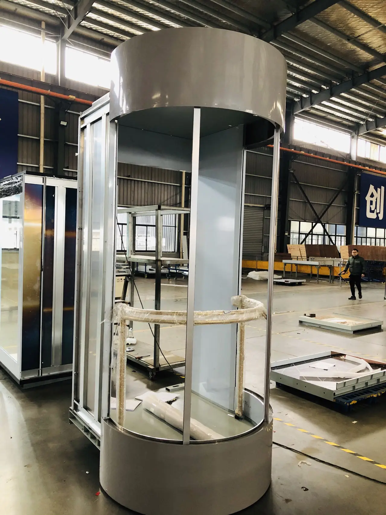 Elevator Cabin Door Panel Landing Door Panel Sts Hairline 304 Etching ...